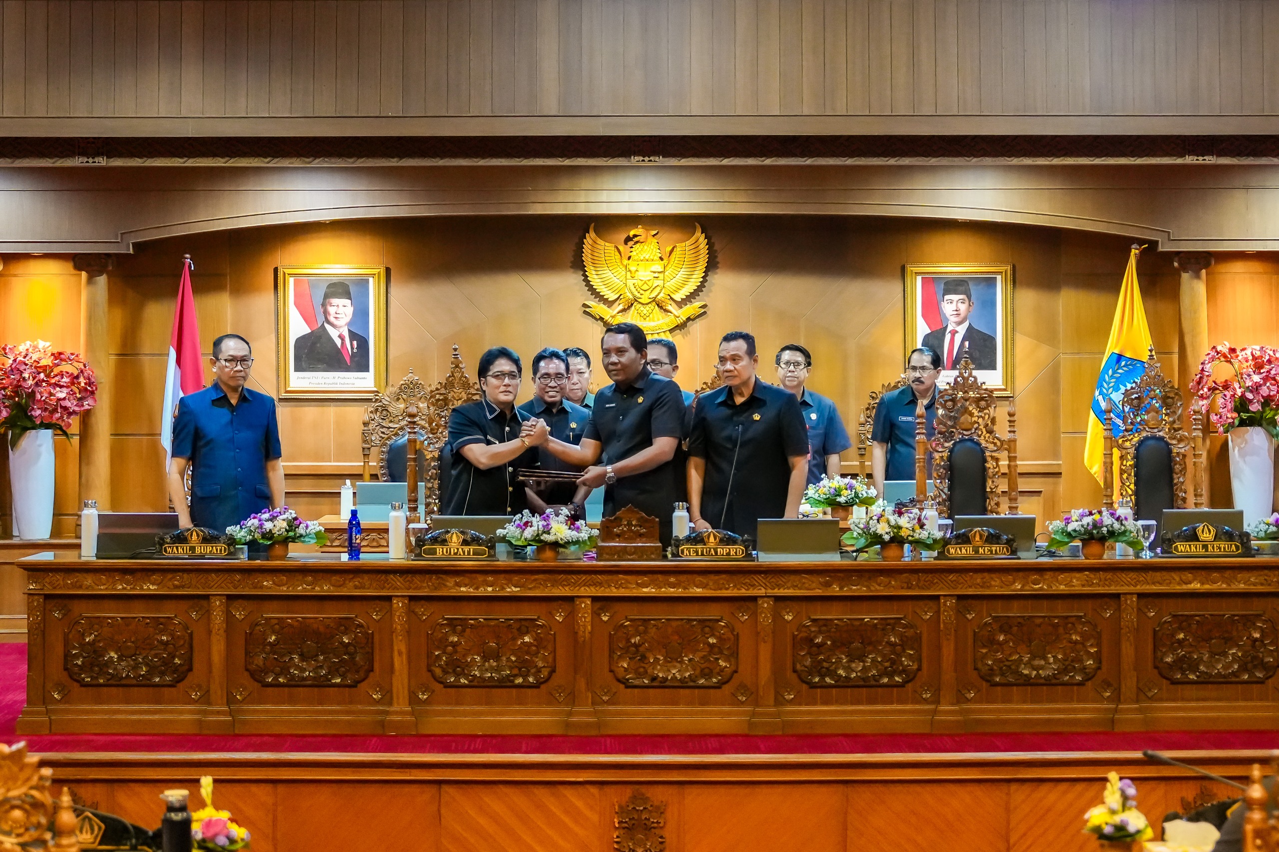 Rapat Paripurna Penyampaian PU Fraksi-Fraksi, Tiga Fraksi DPRD Badung Sepakati Raperda RTRW ...